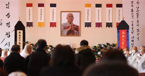 자승 스님 소신공양 미화 금도를 한참 넘었다 오마이뉴스