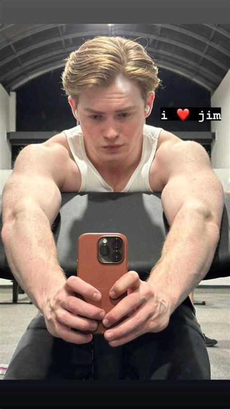 Kit Ig History♡ Connor Kit Boyfriend