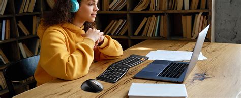 Xkm03 Ergonomic Foldable Bluetooth Keyboard And Mouse Protoarc