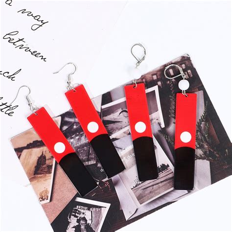Tokyo Revengers Izana Kurokawa Earrings Acrylic Anime Cosplay Props Drop Earring Wish