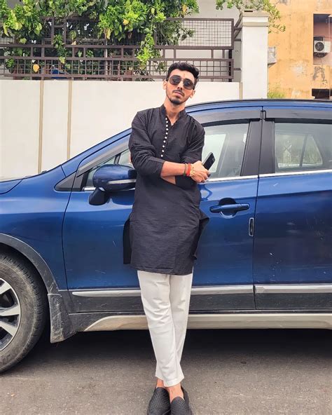 Ankur Shukla Ankurshukla16 • Instagram Photos And Videos