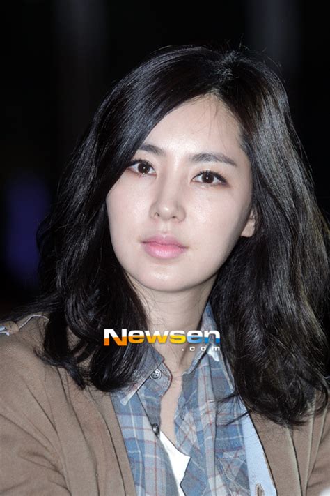 포토엔 한채아 ‘눈부신 미모 손에 잡히는 뉴스 눈에 보이는 뉴스 뉴스엔