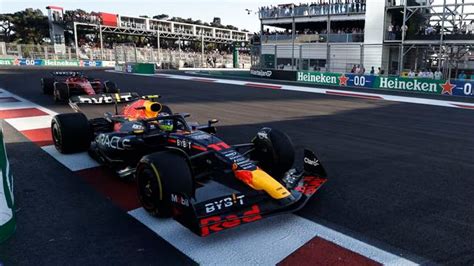 Gp De Azerbaiyán De F1 Checo Pérez Bate A Leclerc En El Sprint De Bakú