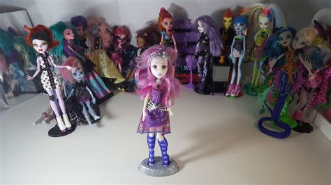 Monster High Ari Hauntington 76196553