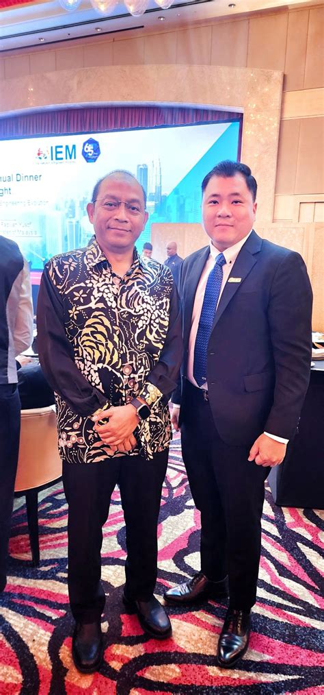 Ir Alex Looi Tink Huey On Linkedin With Energy Guru Dato Ir Ts Abdul Razib Dawood Ceo Of
