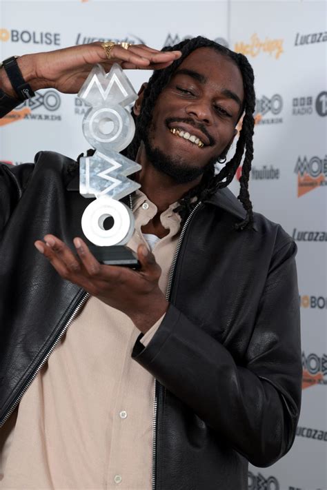 Little Simz And Knucks Share Album Of The Year Win At 2022 Mobo Awards