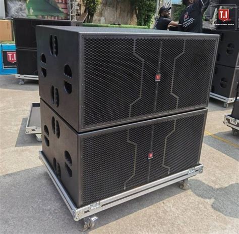 218′′ Neodymium Woofer Dual 18 Inch Sub Bass System Stage Line Array Sound Speaker 18 Inch