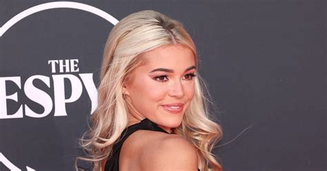 Olivia Dunne Proves Her Modeling Skills With Fun Bts Video From ‘elle