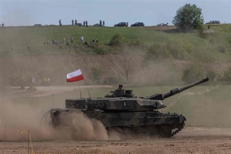 Poland Seeks To Send Company Of Leopard Tanks To Ukraine Duda Says