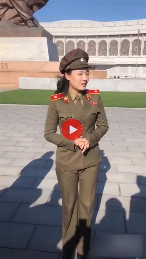 단체관광객 인솔하는 북한여군이 빡친 이유 포텐 터짐 최신순 에펨코리아