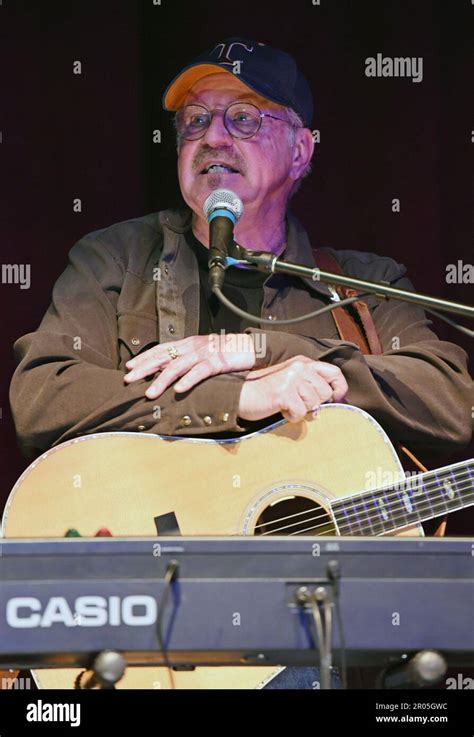 Hayesville Nc Usa 6th May 2023 John Ford Coley On Stage For John