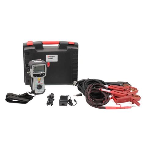 Megger Mom2 Bd 59092 240a Handheld Micro Ohmmeter With Red And Black