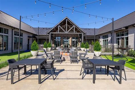 Alexan Lake Olympia 1055 Memorial Bend Blvd Missouri City Tx Rent