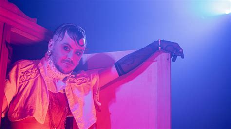 Kaíke Barto Pré Estreia “[sól Ta]” Na Mostra Exibe Culturadoria