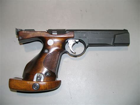 Pine Rivers Gun Shop Unique 64 Second Hand Pistol