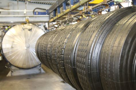 Nfz Messe Nachhaltiger Reifenservice Von Pneuhage Auf Der Nufam