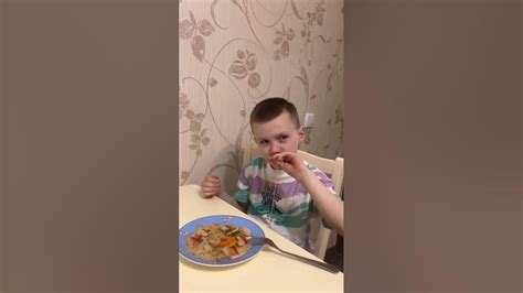 это мой племянник да я уже тётя Youtube