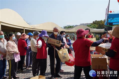 世界唯一一台行動佛殿環島祈福 抵屏東萬丹祈願國泰民安世界和平 Beanfun