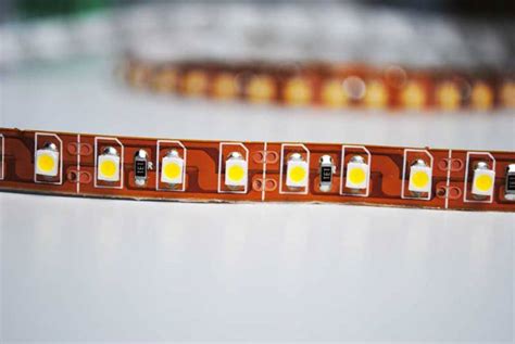 Tira LED Flexible 350 LED m Blanco cálido por 50cm