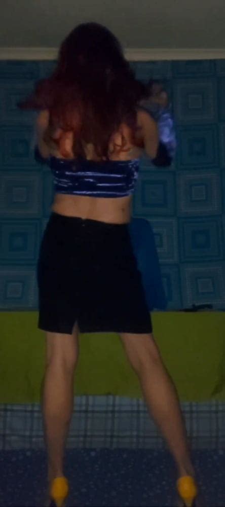 Black Mini And Black Gstring With Velvet Top Pics XHamster