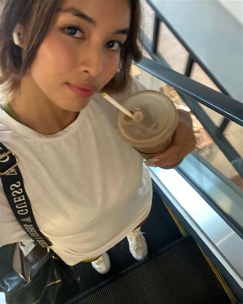 Alexis Corbi R Celebsph