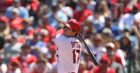 大谷翔平、2度目のシルバースラッガー賞に日米ファン歓喜！「次はmvp！」「打者専念なら来季は3冠王」 イザ！
