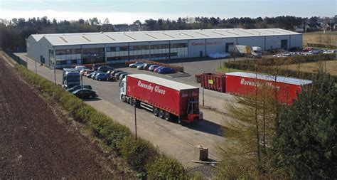 Glass Times Visits Ravensby Glasss New Facility