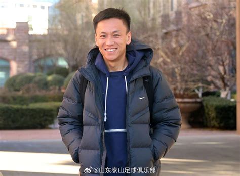 泰山官方：克雷桑今日归队训练，全队下午前往上海进行冬训