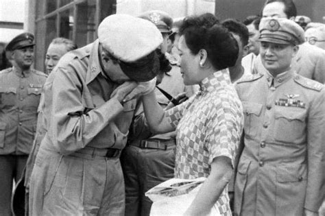 二戰三魔頭，希特勒自殺，墨索里尼槍決，為何日本天皇活到88歲 每日頭條
