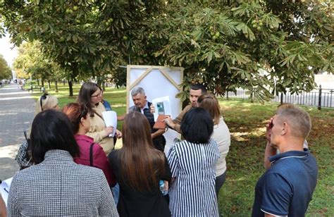 До кінця цього року на Каштановій алеї встановлять інформаційні щити