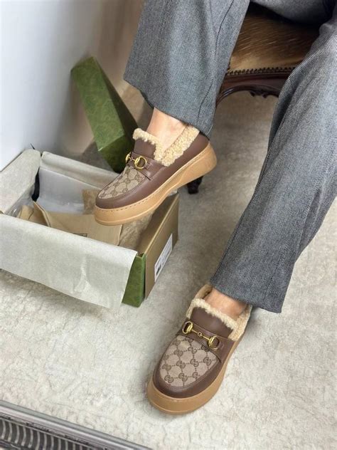 Лофери Gucci зима — цена 5290 грн в каталоге Лоферы Купить женские вещи по доступной цене на