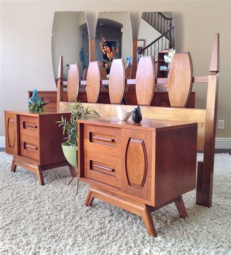 Mid Century Modern King Bedroom Set Muebles Muebles De Madera Madera
