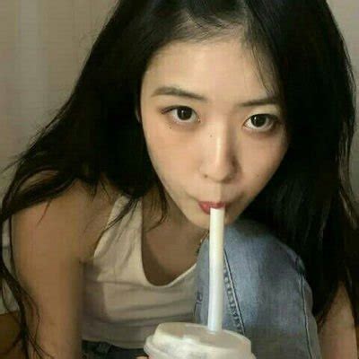 1 9 8 6 Proxy Pop Twitter