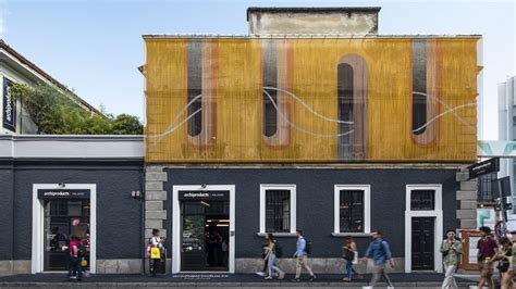 Kriskadecor Makes Aluminium Chains Into Facade Cladding Solution