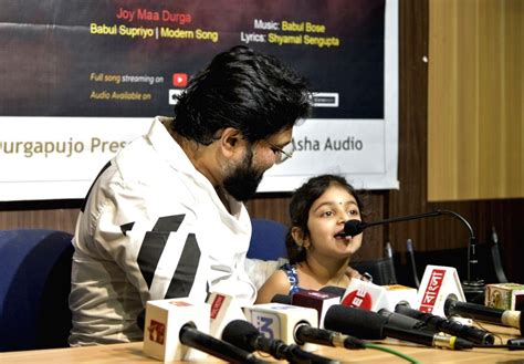 West Bengal Minister Babul Supriyo With His Daughter Naina Supriyo