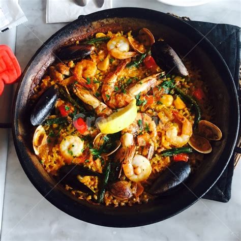 빠에야 스페인 스페인음식 볶음밥 음식 사진이미지일러스트캘리그라피 하이롱베이작가