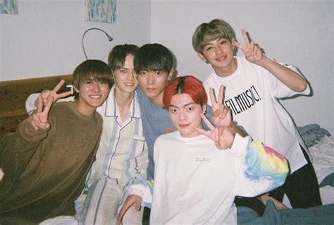 今日好き 公式アカウントさんのインスタグラム写真 今日好き 公式アカウントinstagram「恋をしたり男子トークしたり ️ 沖縄での