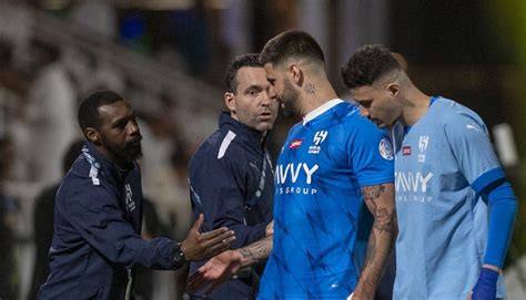 الإصابة تبعد ميتروفيتش 6 أسابيع عن الملاعب النهار