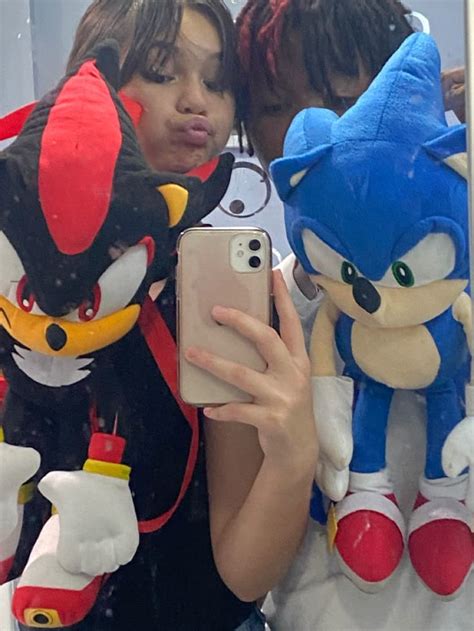Sonic Backpacks🫶🏾 Sonic Cute Relationship Photos Cute Anime Couples