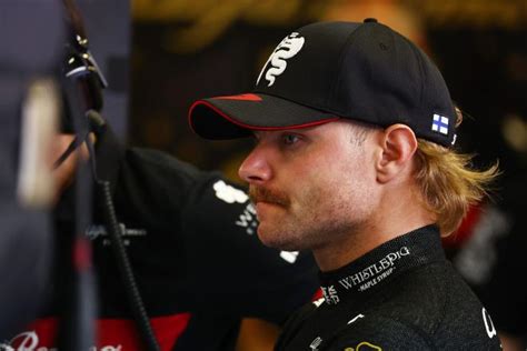 Valtteri Bottas Triunfa Con Su Calendario De Desnudos