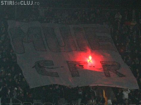 Banner Al Suporterilor U Cluj M E CFR Ana Maria Feher Iubita Lui