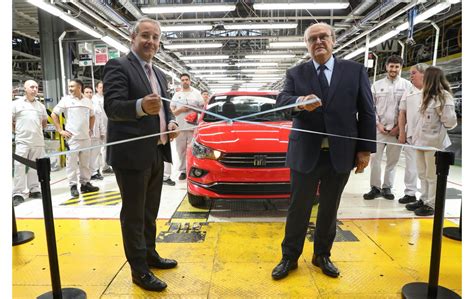 Stellantis Recibió En Su Planta De Córdoba La Visita Del Secretario De