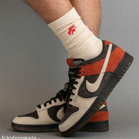 Jual Sepatu Nke Dunk Low Red Panda Velvet Shopee Indonesia