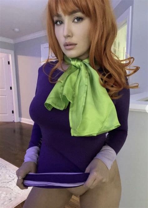 Steph As Daphne Pic