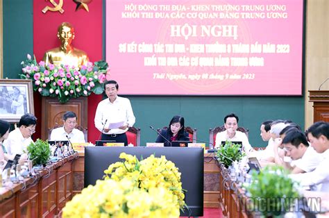 Sơ kết công tác thi đua khen thưởng Khối Thi đua các cơ quan Đảng Trung ương