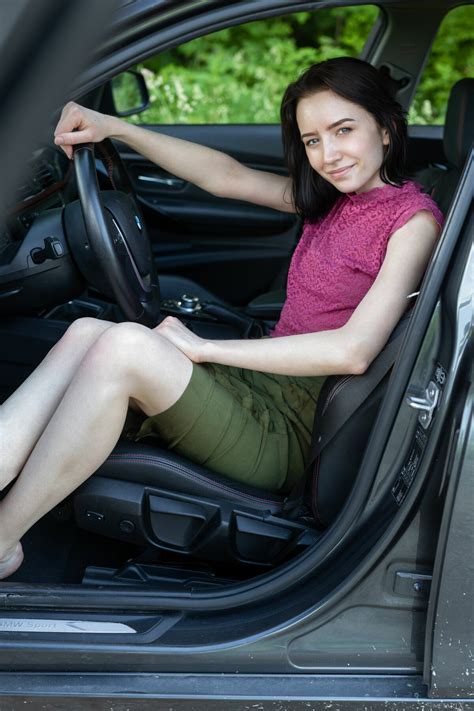 Erna Shamelessly Strips And Masturbates In Her Car 16 Photos