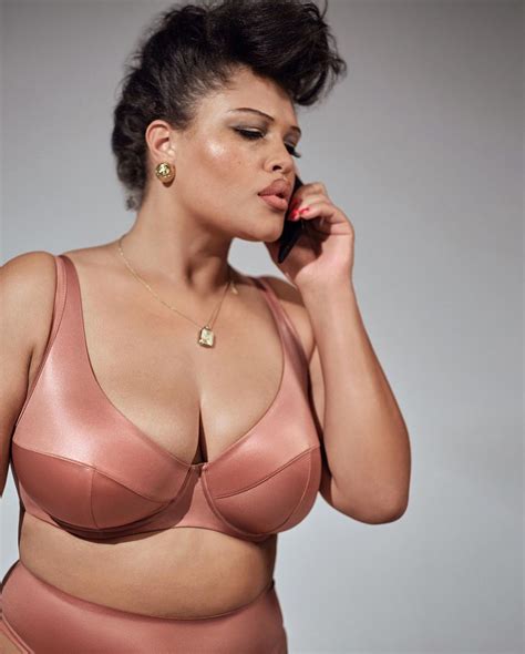 7 Plus Size Beauty Myths Crushed To The Core Because Curvy Is Gorgeous