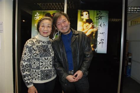Winnie Leung My Official Artist Profile