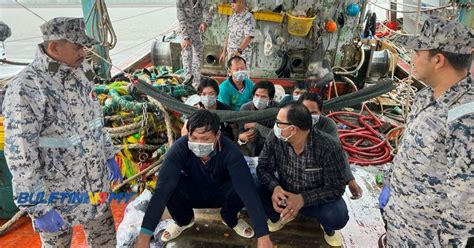 Dua Bot Nelayan Asing Ceroboh Perairan Negara Disita Buletin Tv3 Malaysia