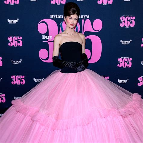 Dylan Mulvaney Reveals What Shes Looking For In A Romantic Partner